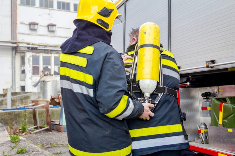 Lightweight SCBA tanks for firefighters - AMS Composite Cylinders